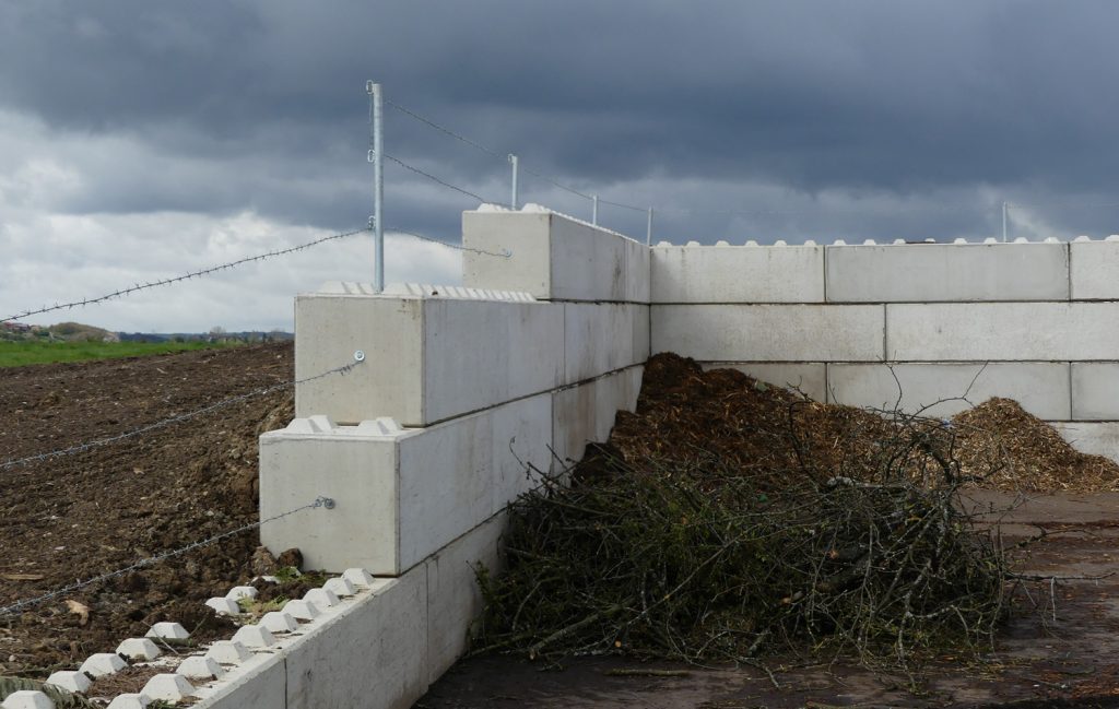 Kompostieranlage, Bodelshausen - ZBLOCKS- Stapelblöcke by Zuber